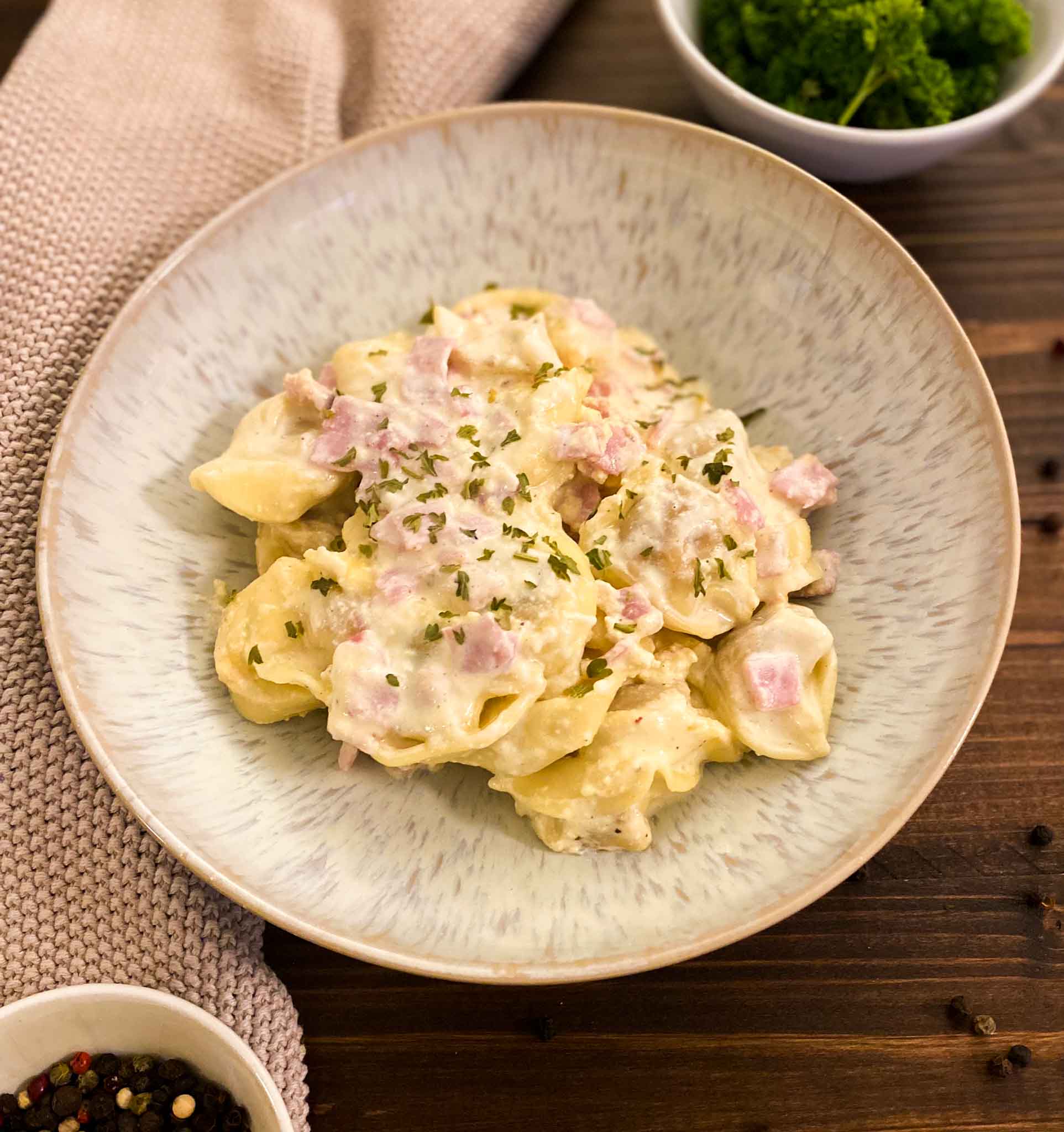 Tortellini Alla Panna Wie Beim Italiener So einfach gehts zu Hause!