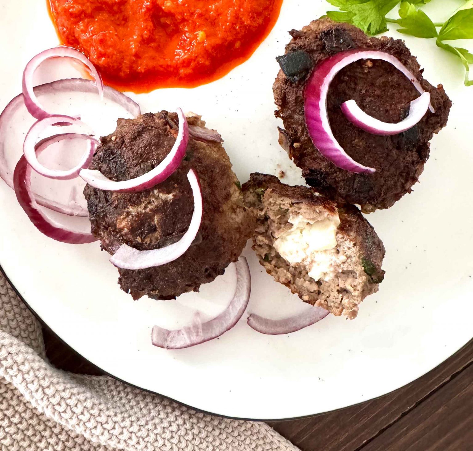 Bifteki selber machen [schnelles Rezept]