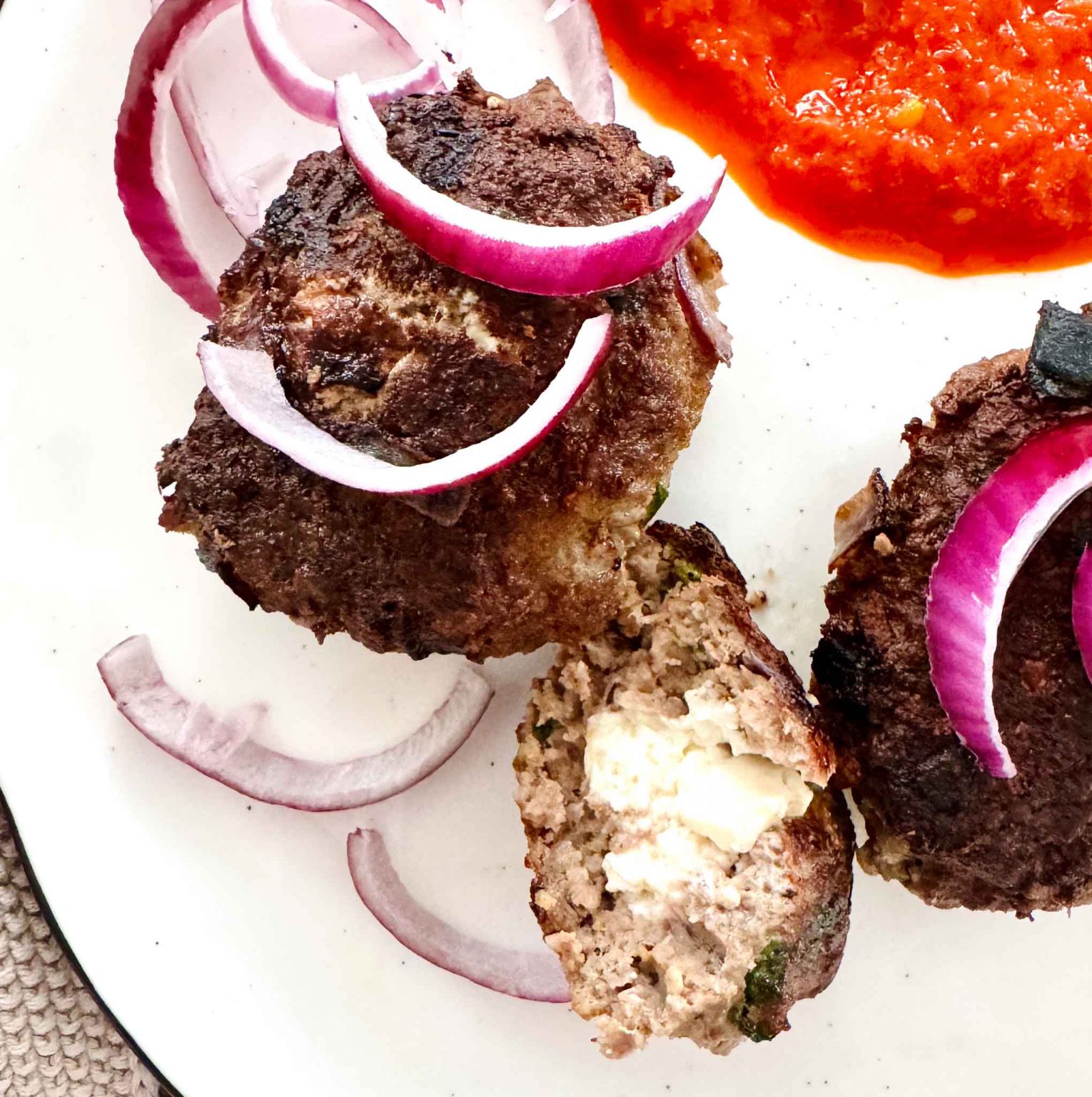 Bifteki selber machen [schnelles Rezept]